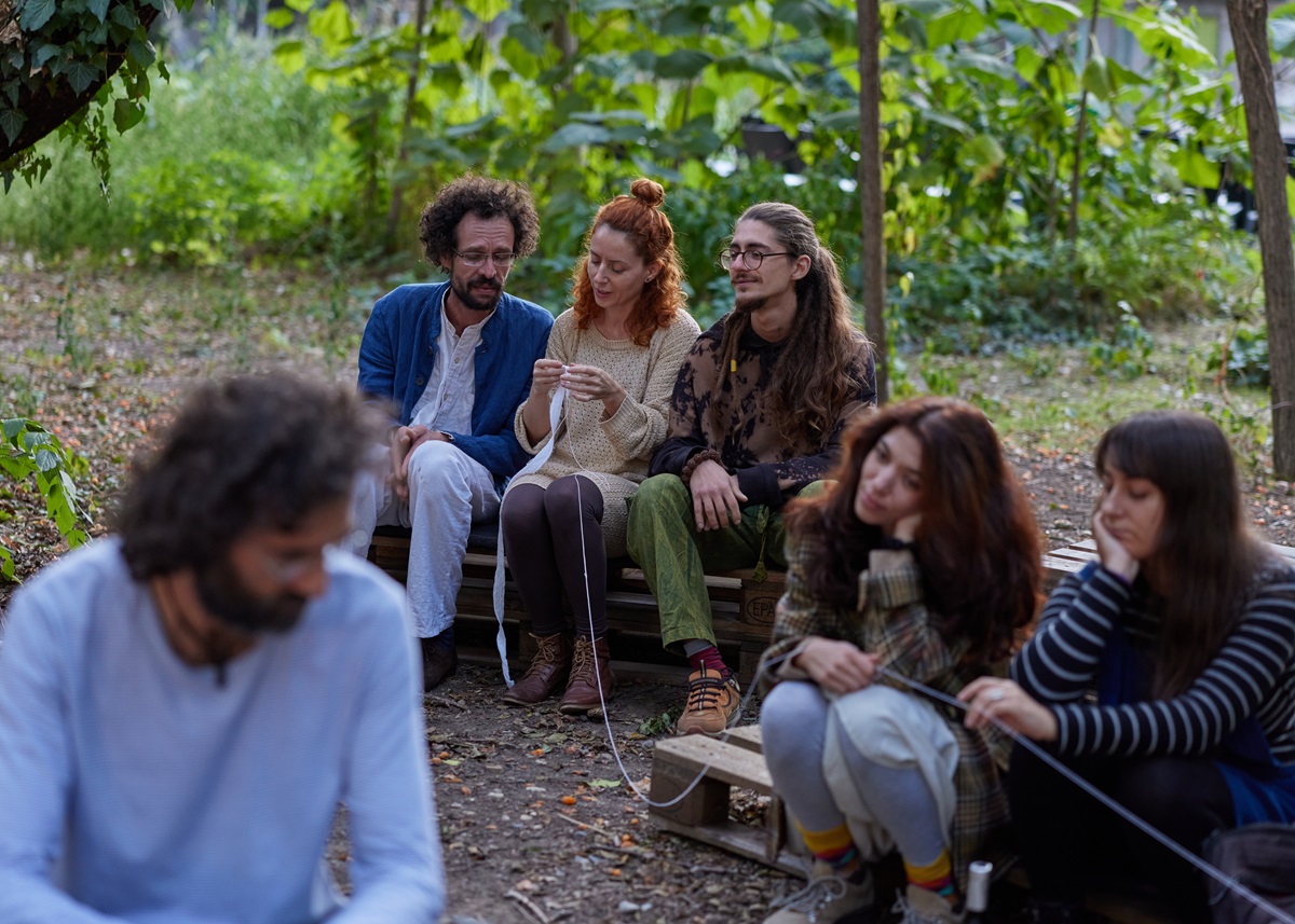 Asociația Developing Art lansează cercetarea artistică All Sorts of ...